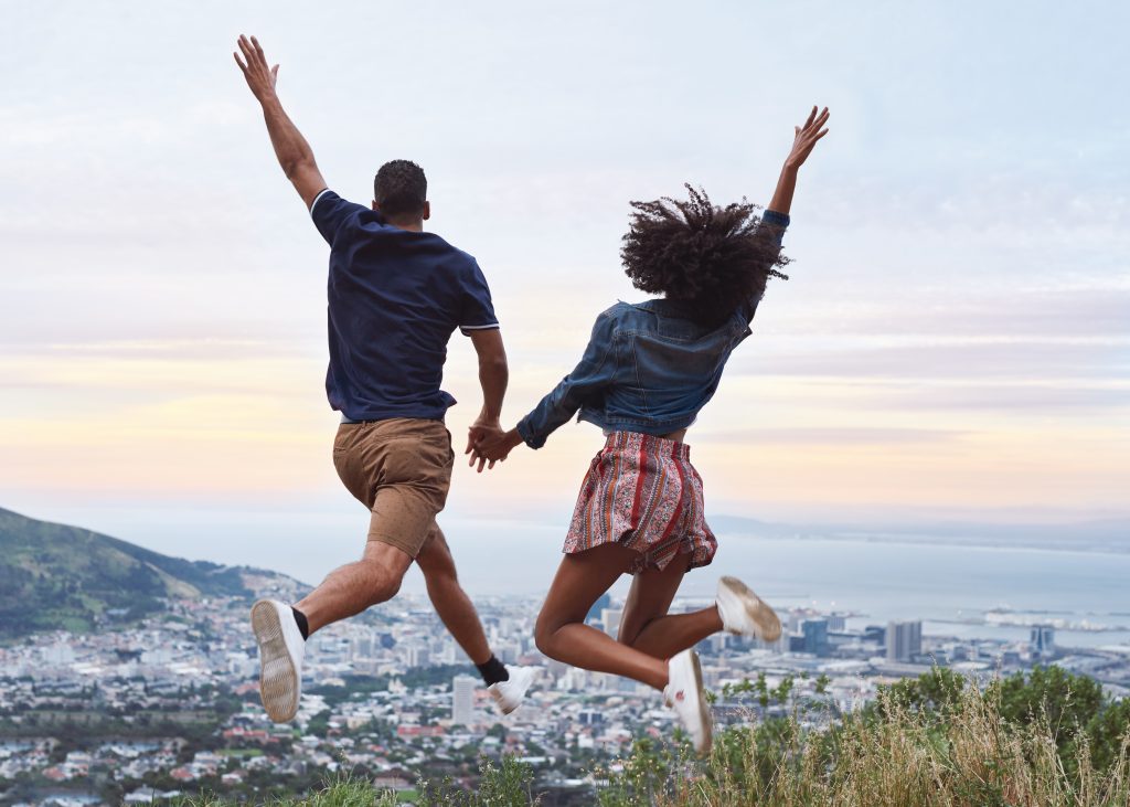 How to Meet a Woman: The Ultimate Dating Guide, Tips, and Insights!